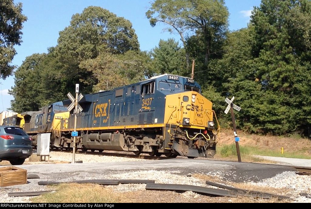 CSX 3437 crosses Westbrook Rd